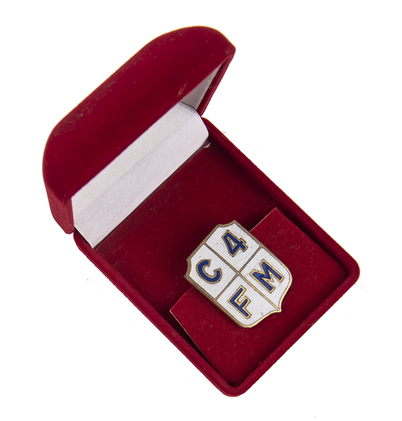 Escudo de la Escuela Normal N°4